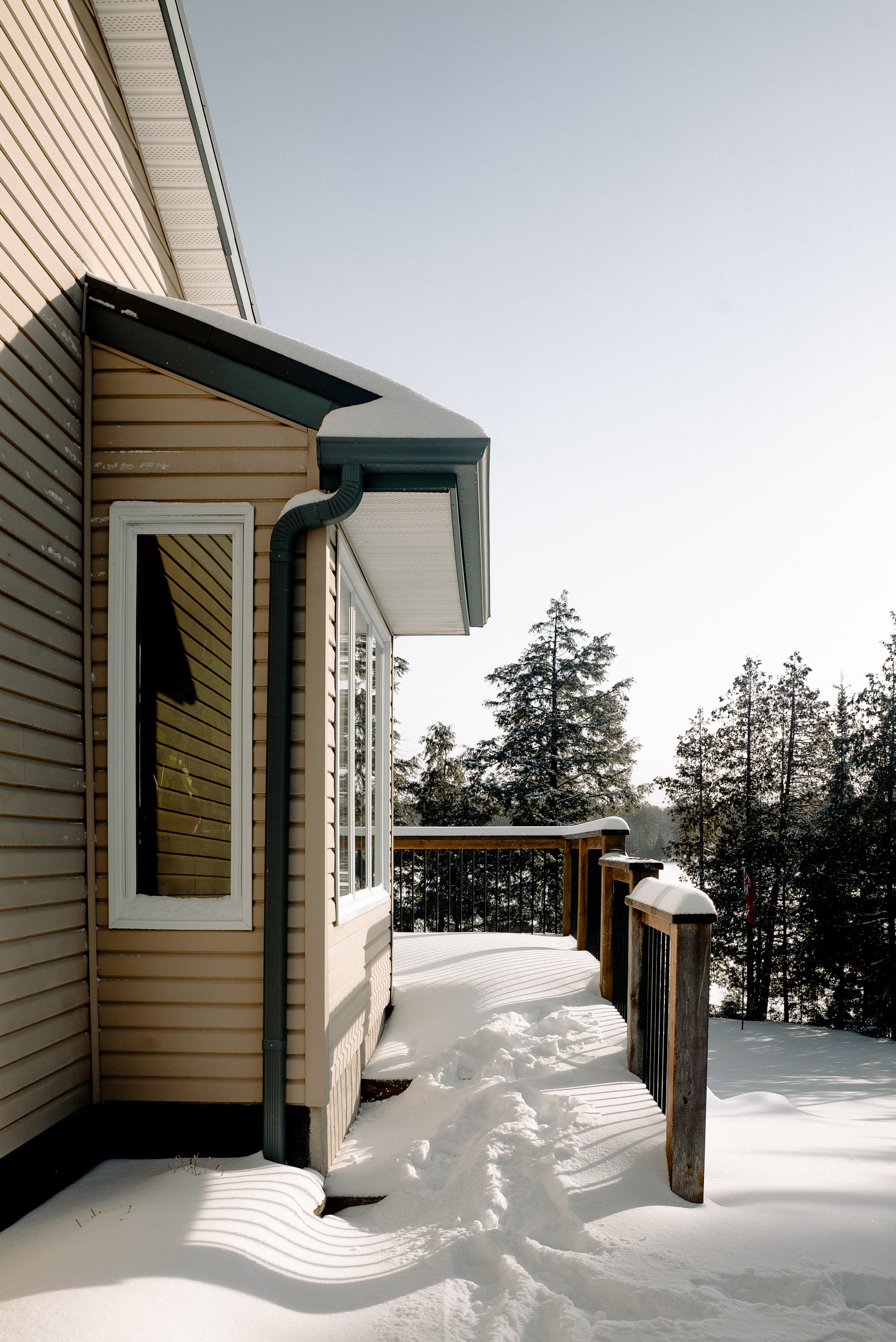 7 Things To Do Around the House Before It Snows | Winter Home Tips